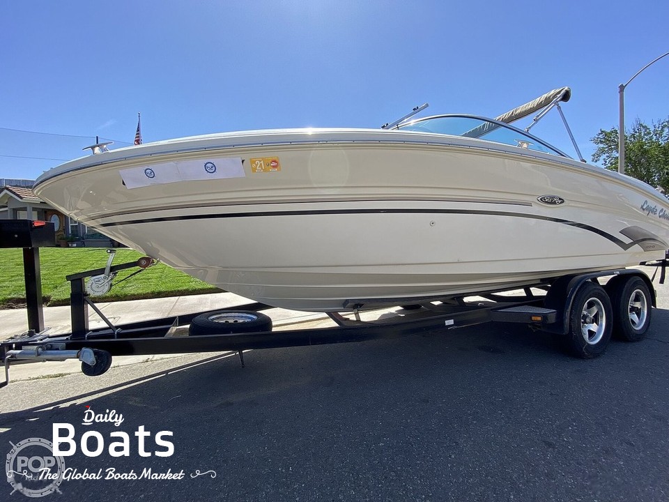 2003 Sea Ray 220 Bowrider for sale. View price, photos and Buy 2003 Sea ...