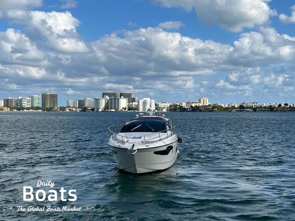 2013 Azimut Atlantis 48 for sale. View price, photos and Buy 2013 ...