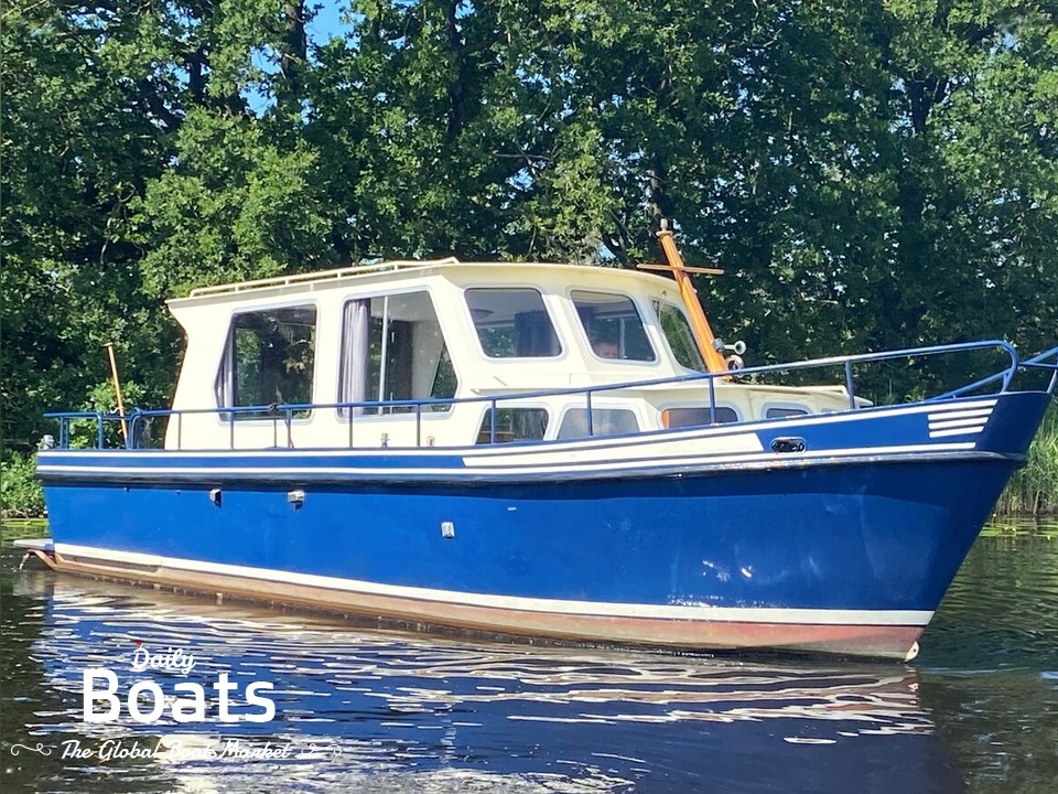 1980 Hille Boote Kruiser Salon for sale. View price, photos and Buy ...