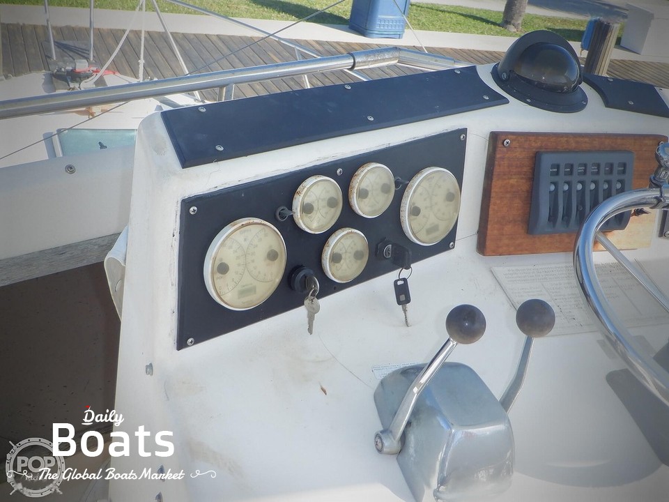 1987 Pacemaker Yachts 31 for sale. View price, photos and Buy 1987 ...