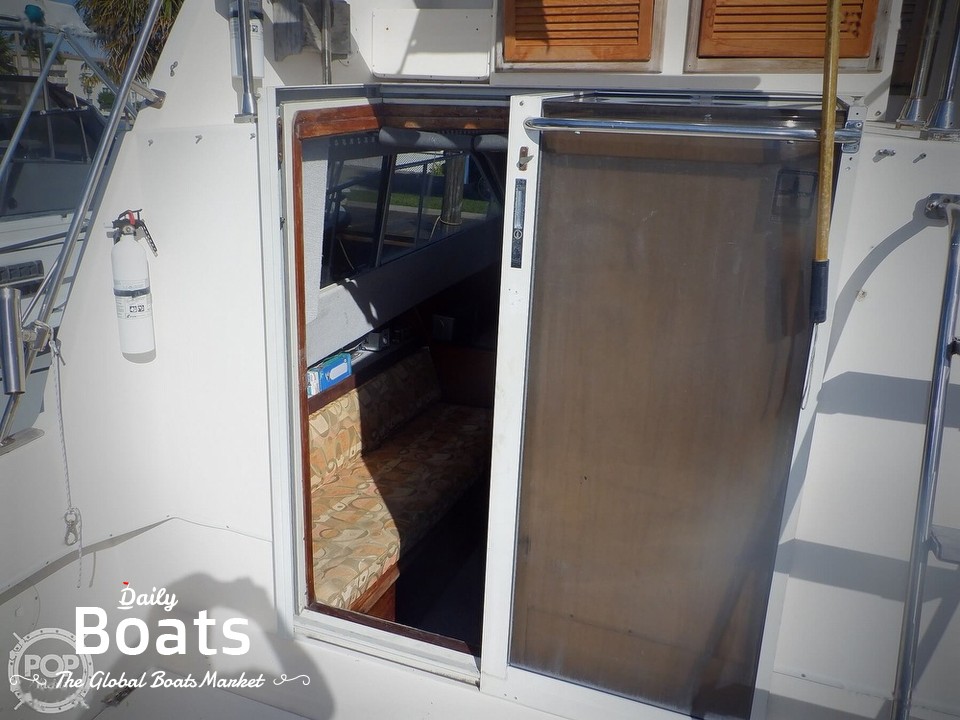 1987 Pacemaker Yachts 31 for sale. View price, photos and Buy 1987 ...