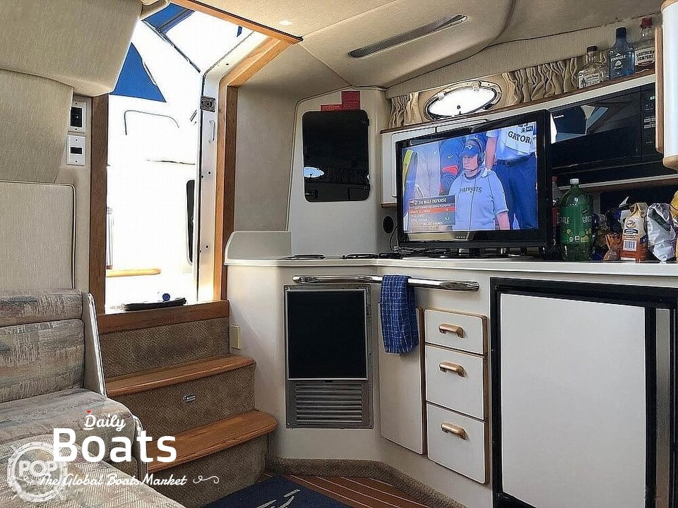 1994 Sea Ray 37 Express Cruiser for sale. View price, photos and Buy ...