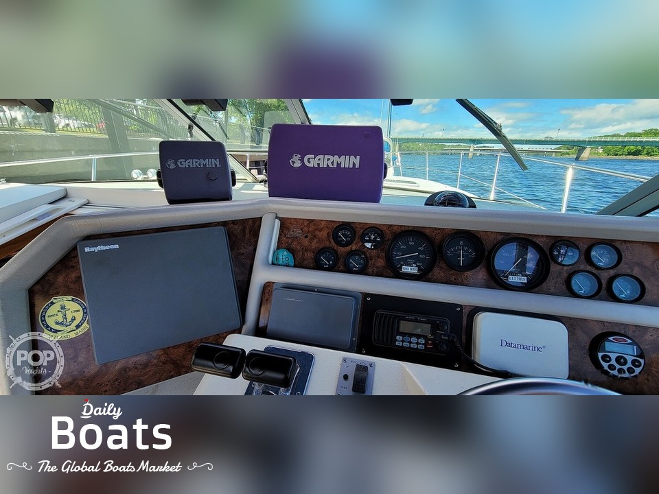 1994 Sea Ray 37 Express Cruiser for sale. View price, photos and Buy ...