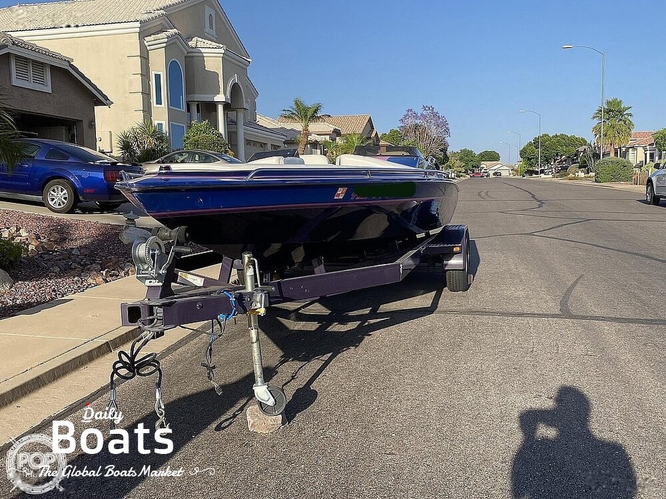 1991 Cole Superhawk 22 for sale. View price, photos and Buy 1991 Cole ...