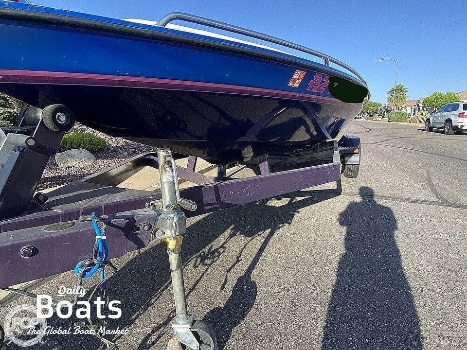 1991 Cole Superhawk 22 for sale. View price, photos and Buy 1991 Cole ...