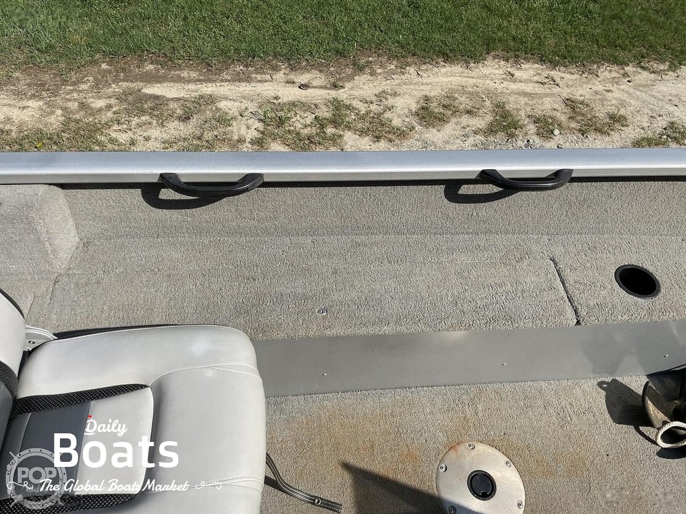 2008 Tracker V-16 Pro Guide for sale. View price, photos and Buy 2008 ...