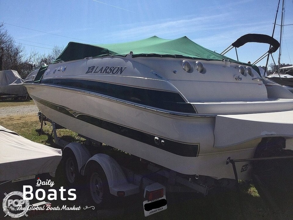 2004 Larson 234 Escape for sale. View price, photos and Buy 2004 Larson ...
