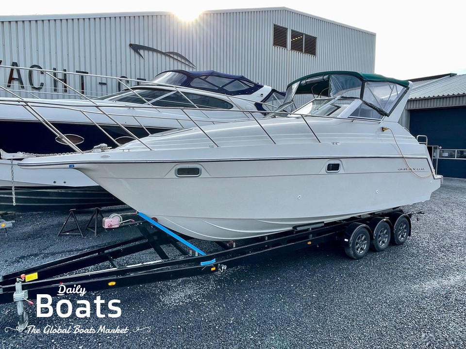 1996 Maxum 2700 Scr Mit Duoprop for sale. View price, photos and Buy ...