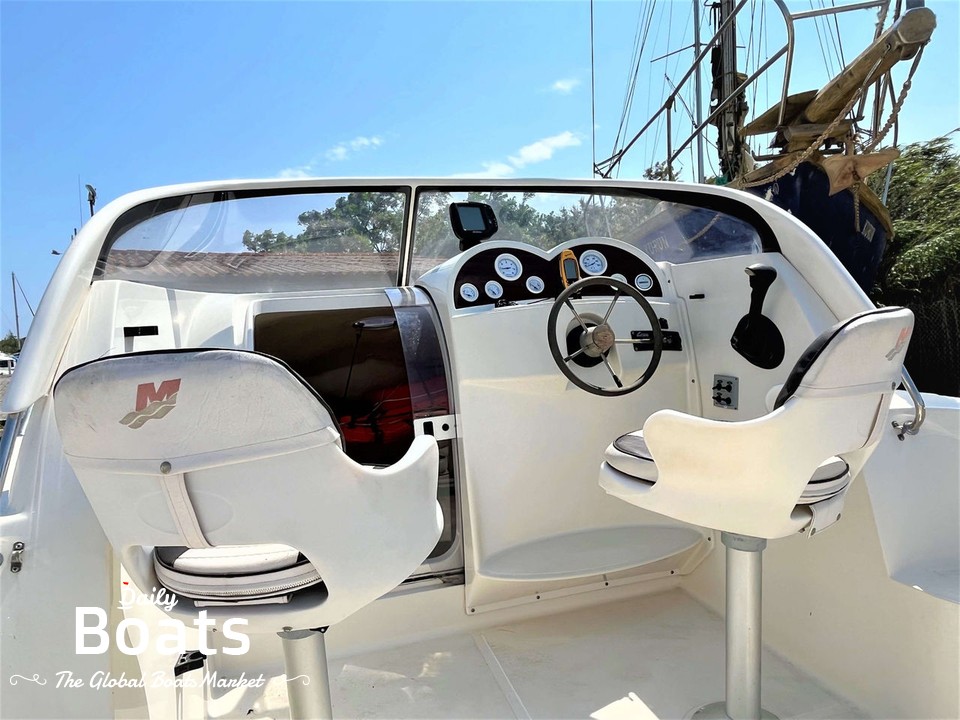 2004 Quicksilver 650 Cruiser for sale. View price, photos and Buy 2004 ...