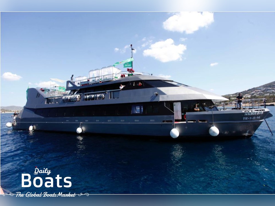 1992 Vittoria Catamaran Boat Vip Club for sale. View price, photos and ...