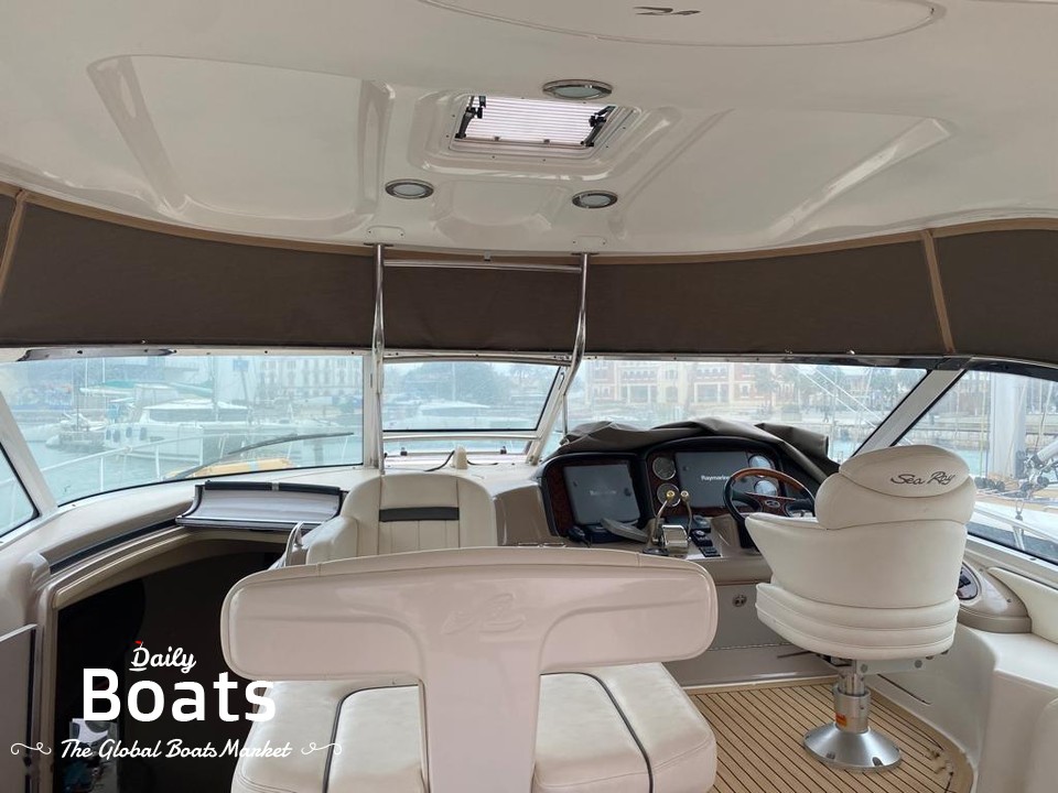 2005 Sea Ray 525 Sundancer for sale. View price, photos and Buy 2005 ...