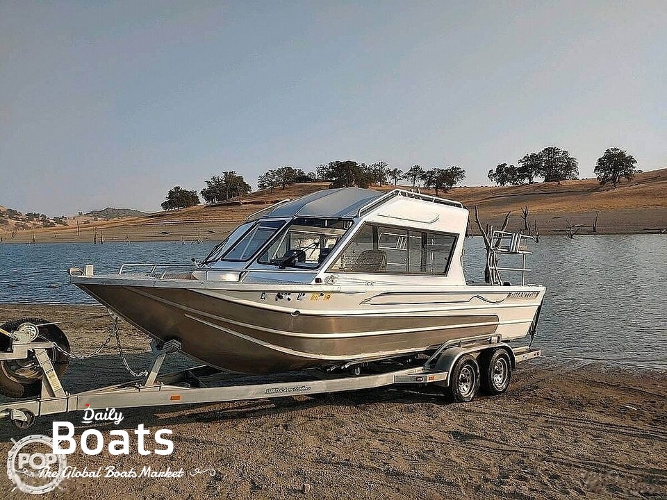 2004 Phantom Boats 23 Canyon Runner for sale. View price, photos and ...