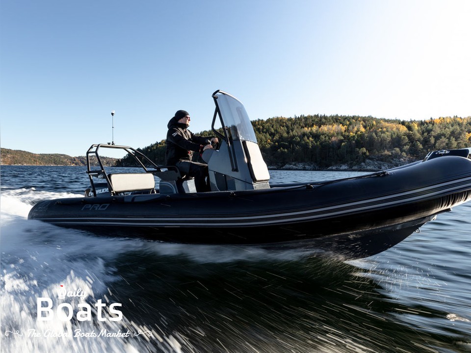 2022 Zodiac Pro 550 for sale. View price, photos and Buy 2022 Zodiac ...