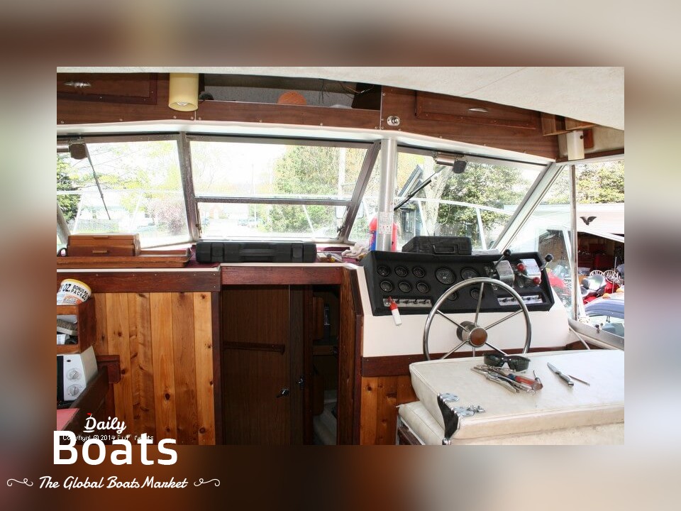 Bayliner 33 Uniflight for sale. View price, photos and Buy Bayliner 33 ...