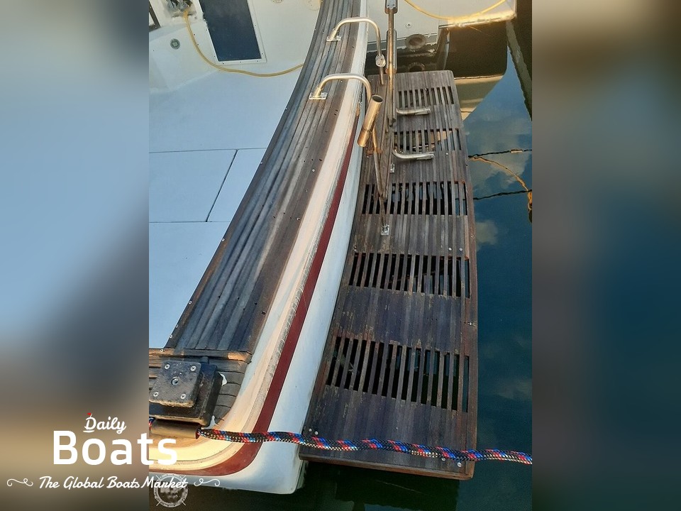 1984 Formula Boats 31 Sc Express for sale. View price, photos and Buy ...