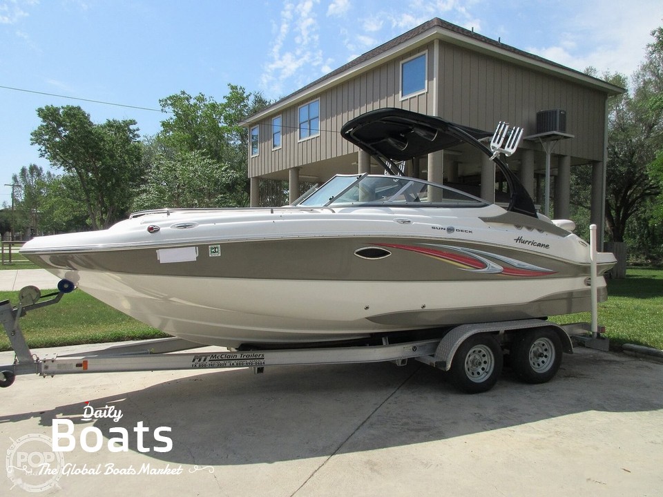 2011 Hurricane Boats 2200 Sundeck for sale. View price, photos and Buy ...