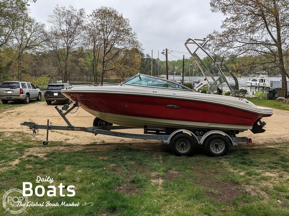 2004 Sea Ray 200 Select for sale. View price, photos and Buy 2004 Sea ...