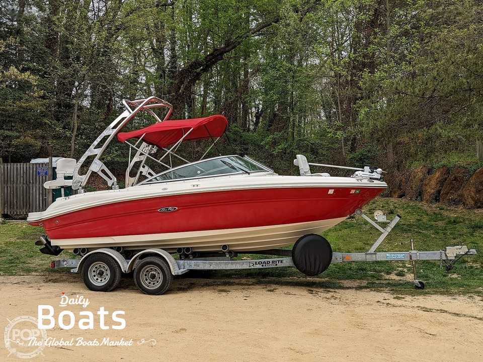 2004 Sea Ray 200 Select for sale. View price, photos and Buy 2004 Sea ...