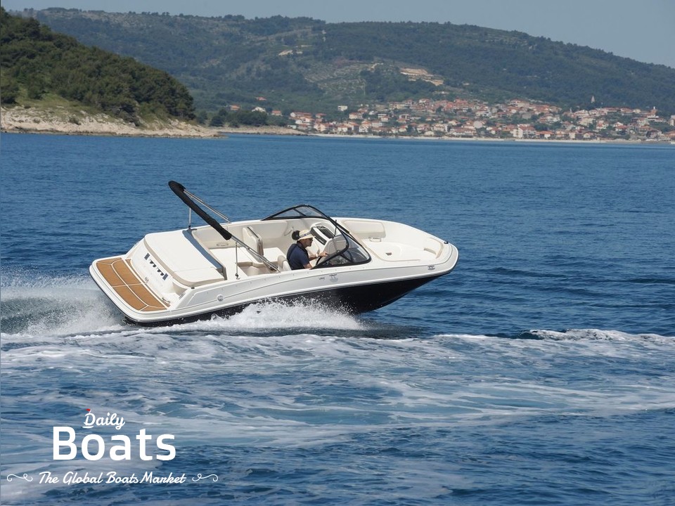 Bayliner Vr5 Inboard for sale. View price, photos and Buy Bayliner Vr5 ...