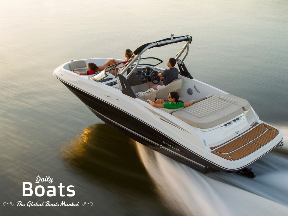 Bayliner Vr5 Inboard for sale. View price, photos and Buy Bayliner Vr5 ...