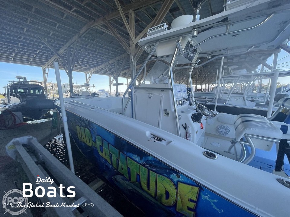 2001 World Cat 266 Sf for sale. View price, photos and Buy 2001 World ...