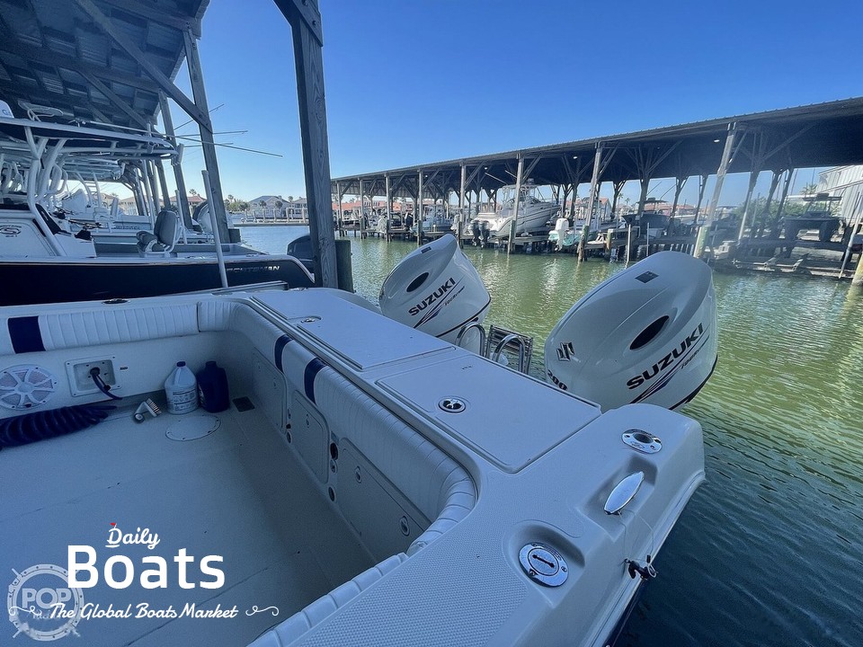 2001 World Cat 266 Sf for sale. View price, photos and Buy 2001 World ...