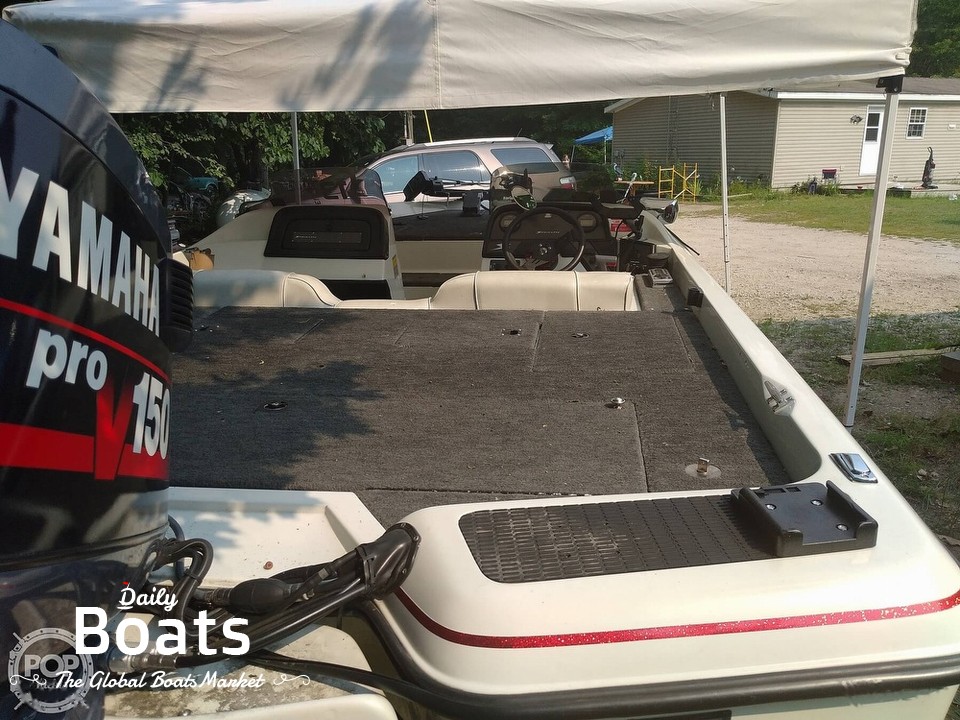 1996 VIP Stealth Dx-200 for sale. View price, photos and Buy 1996 VIP ...