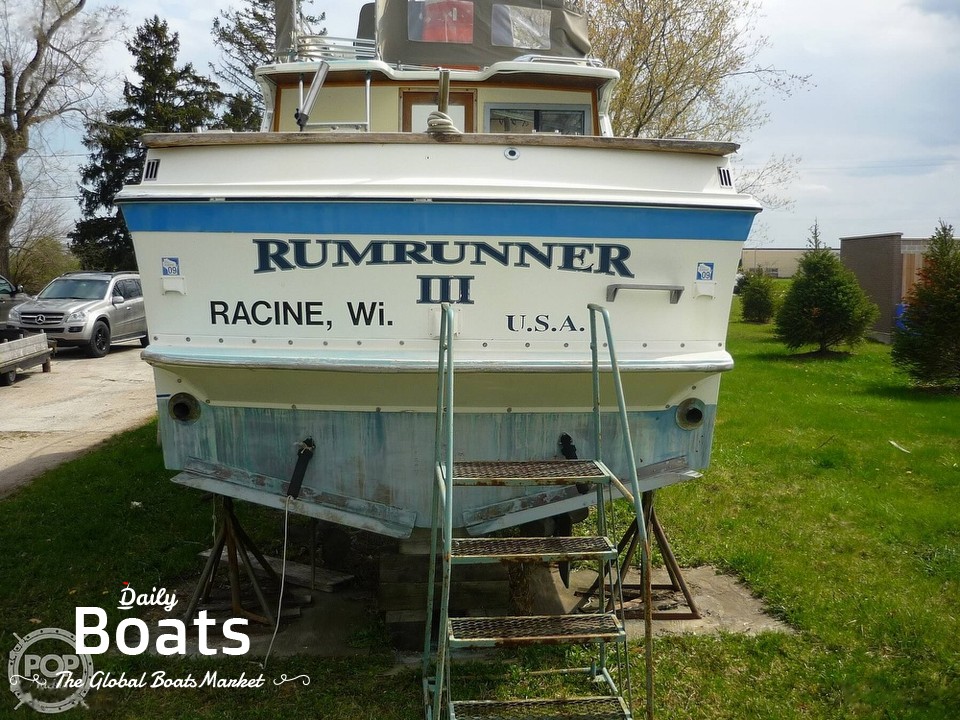 1971 Uniflite 31 Sport Sedan for sale. View price, photos and Buy 1971 ...