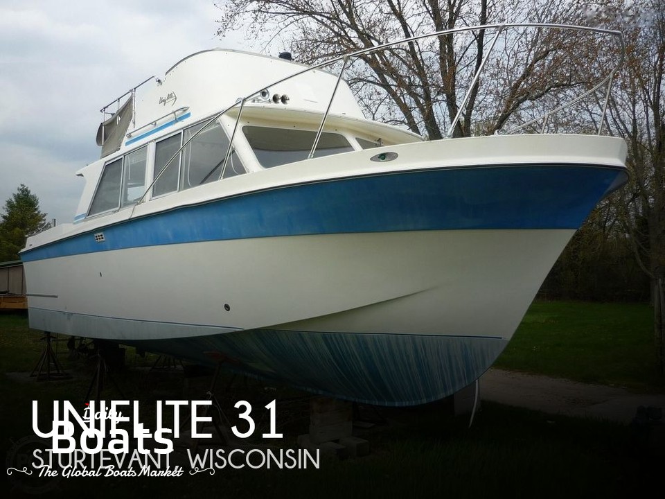 1971 Uniflite 31 Sport Sedan for sale. View price, photos and Buy 1971 ...