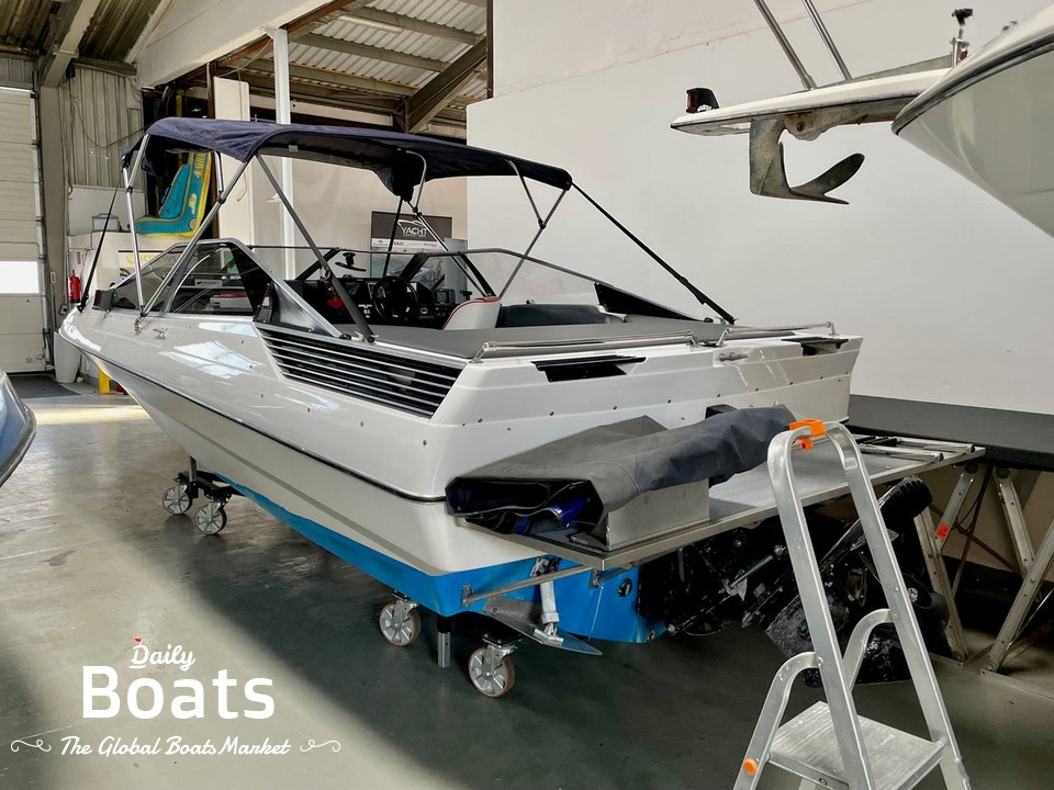 1988 Bayliner Cobra 2250 à vendre. Voir le prix, les photos et Acheter ...