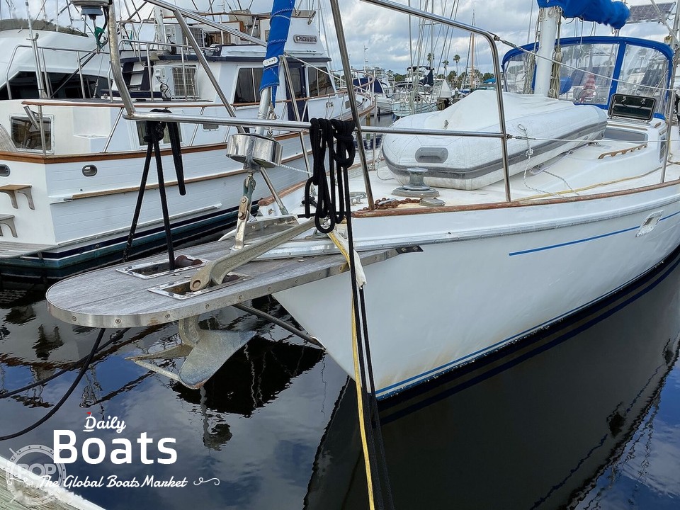 1982 Gulfstar Yachts 40 Cc for sale. View price, photos and Buy 1982 ...