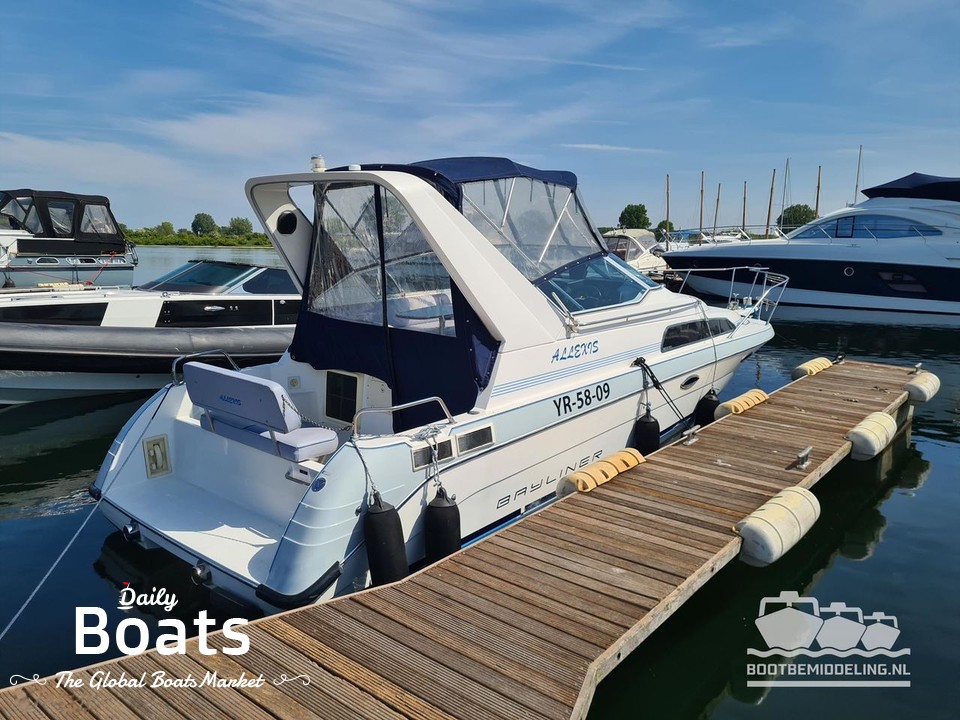 1992 Bayliner 2755 for sale. View price, photos and Buy 1992 Bayliner ...