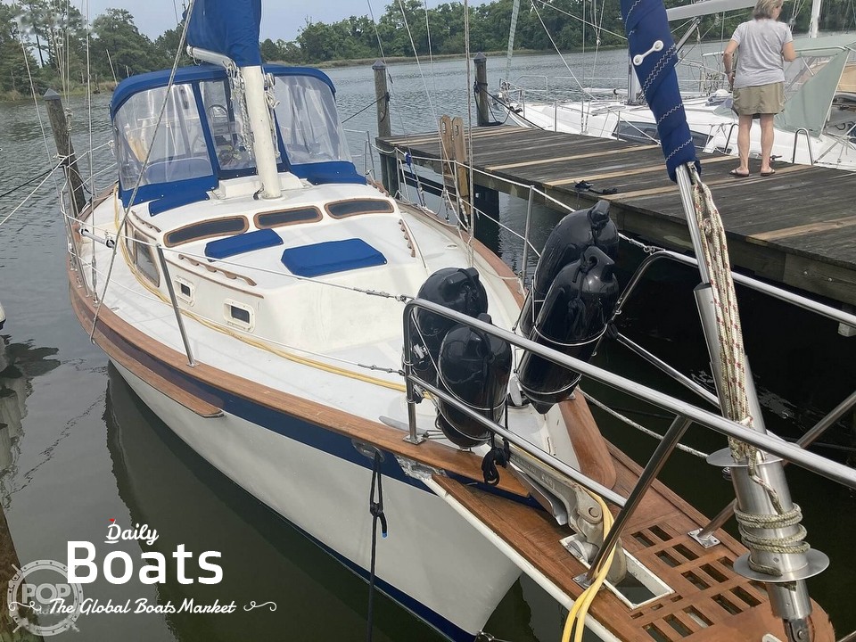 1985 Irwin Yacht 38 for sale. View price, photos and Buy 1985 Irwin ...