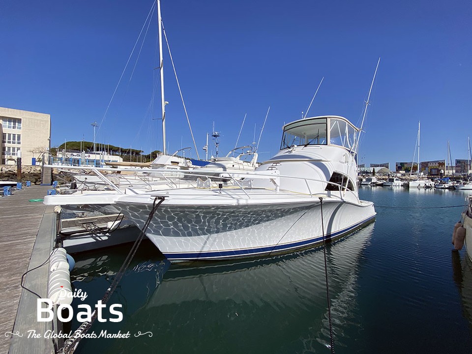 2004 Luhrs Yachts 41 Convertible for sale. View price, photos and Buy ...