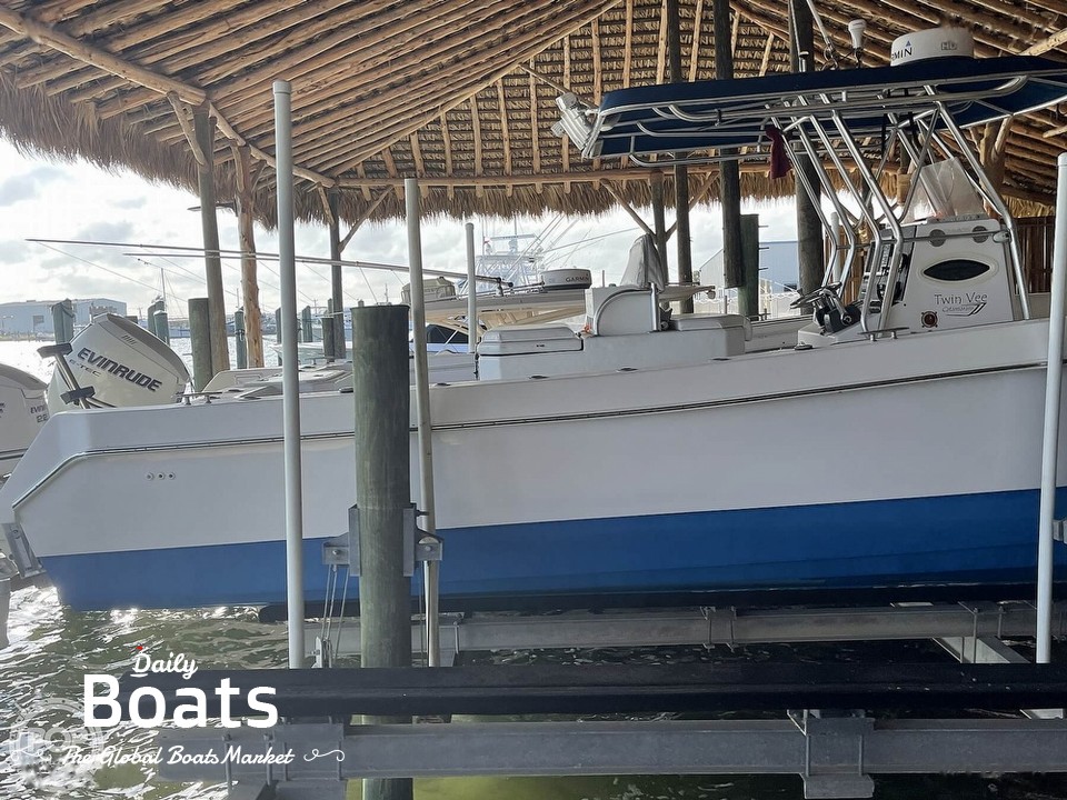 2008 Twin Vee 290Cc for sale. View price, photos and Buy 2008 Twin Vee ...