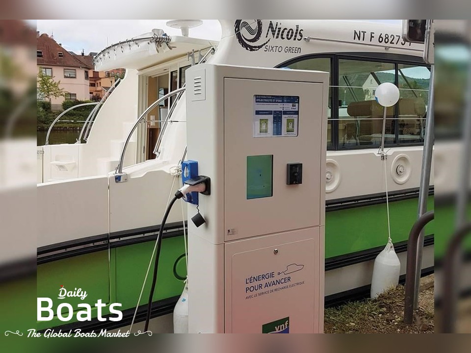 2022 Nicol's Yacht Nicols Estivale Sixto Green Electric New for sale ...