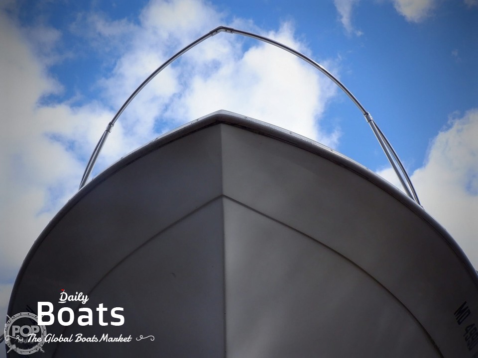 1983 Uniflite 28 Mega for sale. View price, photos and Buy 1983 ...