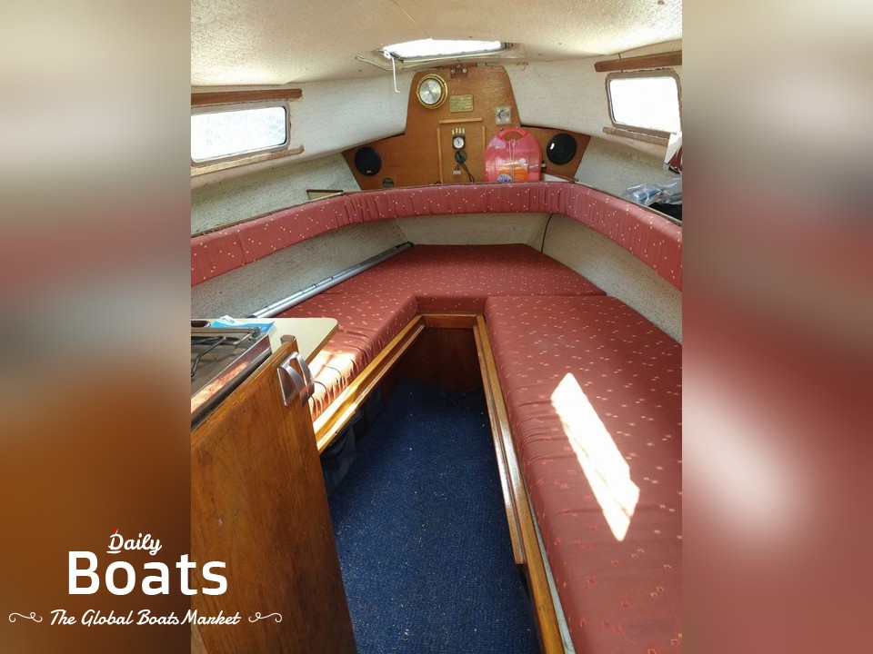 1984 British Hunter Liberty 22 for sale. View price, photos and Buy ...