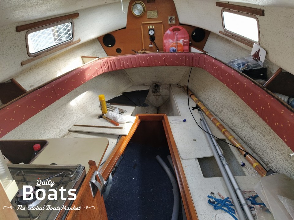 1984 British Hunter Liberty 22 for sale. View price, photos and Buy ...