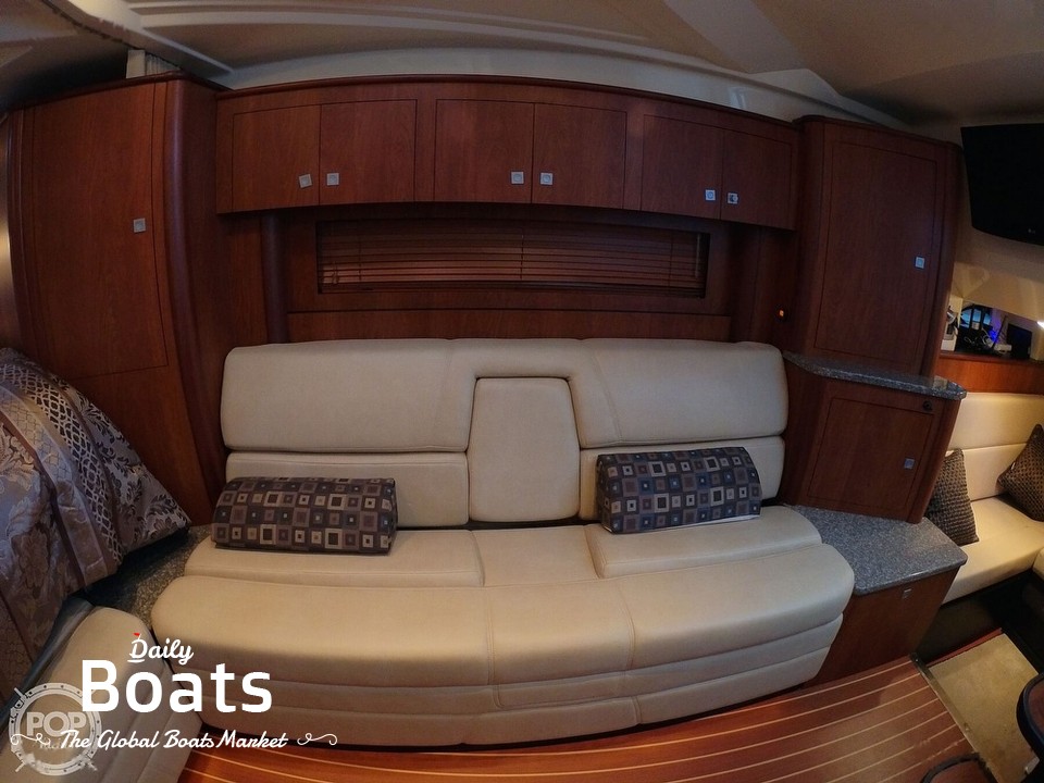 2011 Monterey 320 Sport Yacht for sale. View price, photos and Buy 2011 ...