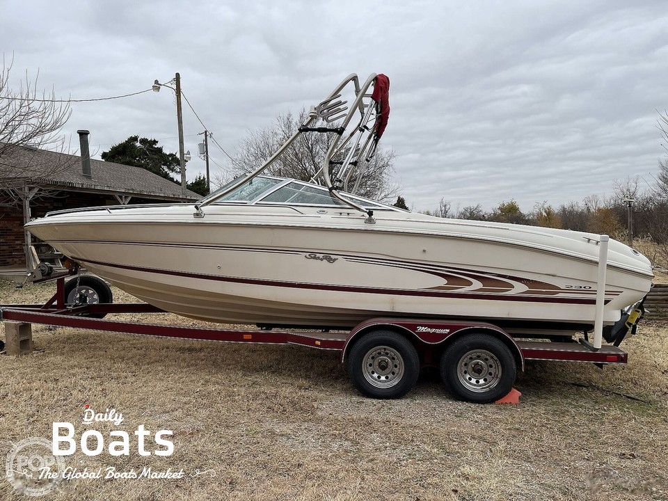 1997 Sea Ray 230 Signature for sale. View price, photos and Buy 1997 ...