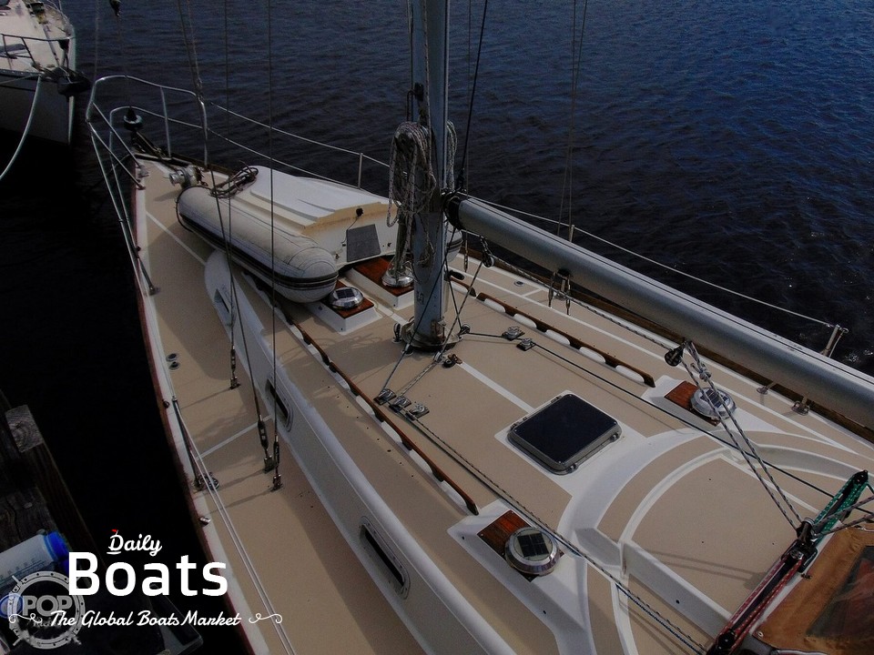 1978 Tartan Yachts 37 for sale. View price, photos and Buy 1978 Tartan ...