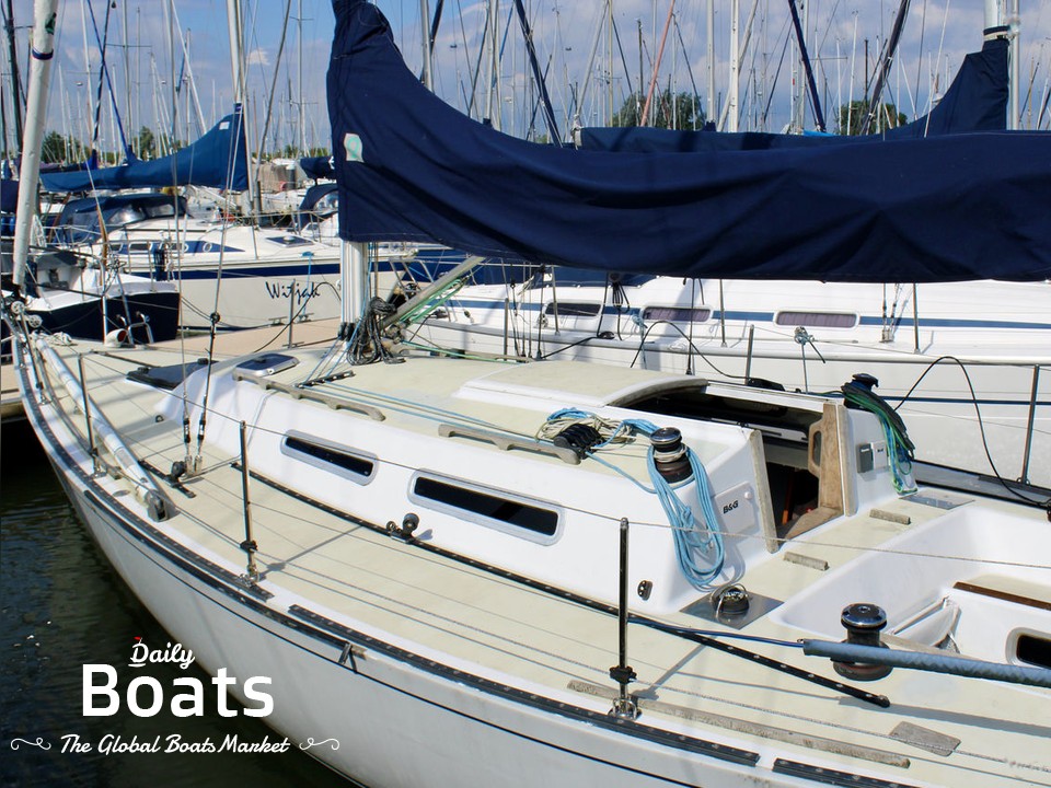 1983 J Boats J/35 for sale. View price, photos and Buy 1983 J Boats J ...