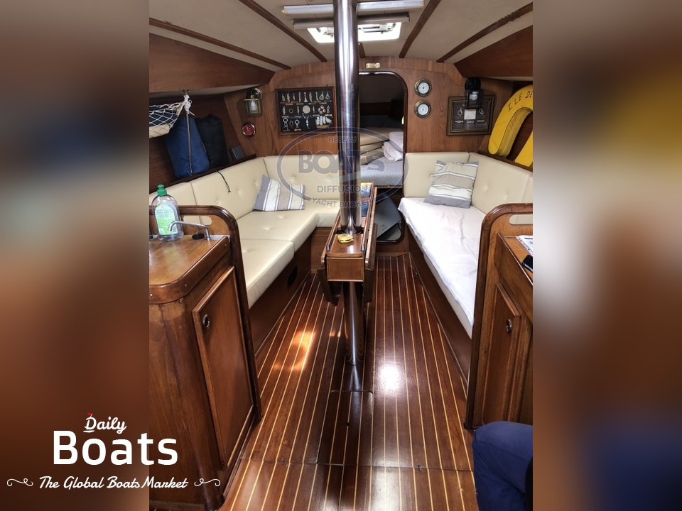 1987 Jeanneau Sun Rise 34 for sale. View price, photos and Buy 1987 ...