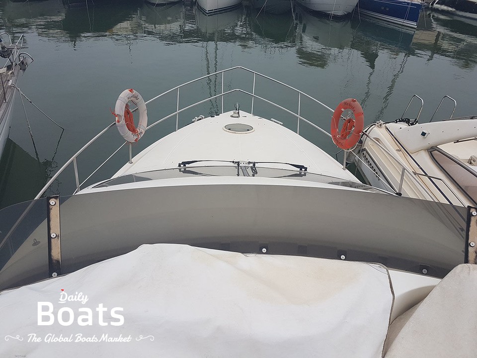 Azimut 39 Fly Bridge for sale. View price, photos and Buy Azimut 39 Fly ...