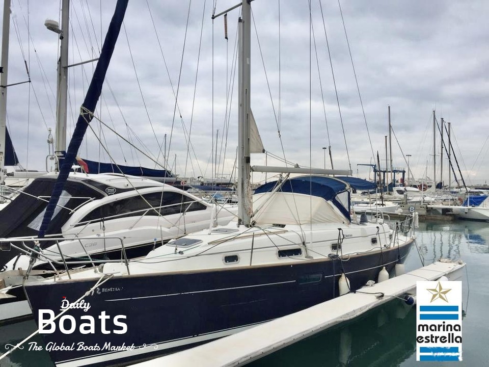 1999 Bénéteau Oceanis 36 Cc for sale. View price, photos and Buy 1999 ...