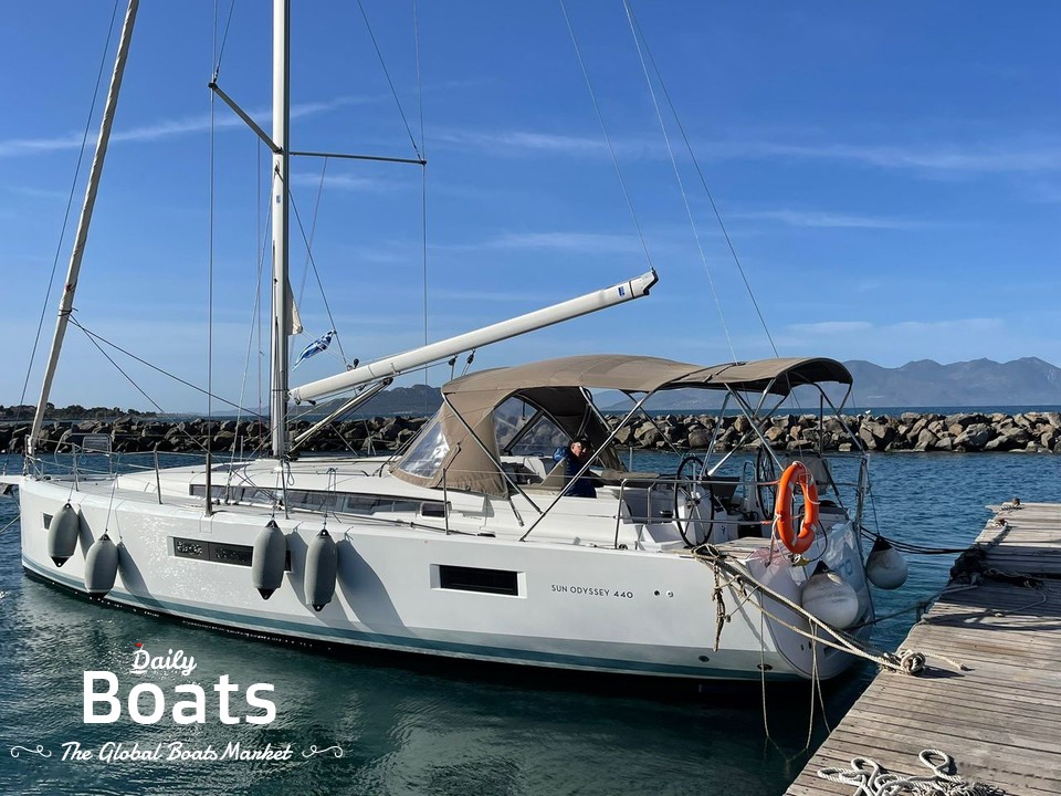 2019 Jeanneau Sun Odyssey 440 for sale. View price, photos and Buy 2019 ...