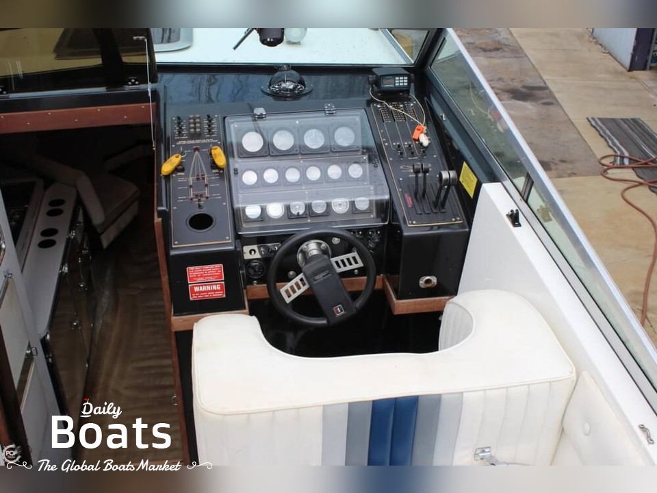 1986 Wellcraft 42 Excalibur Eagle for sale. View price, photos and Buy ...