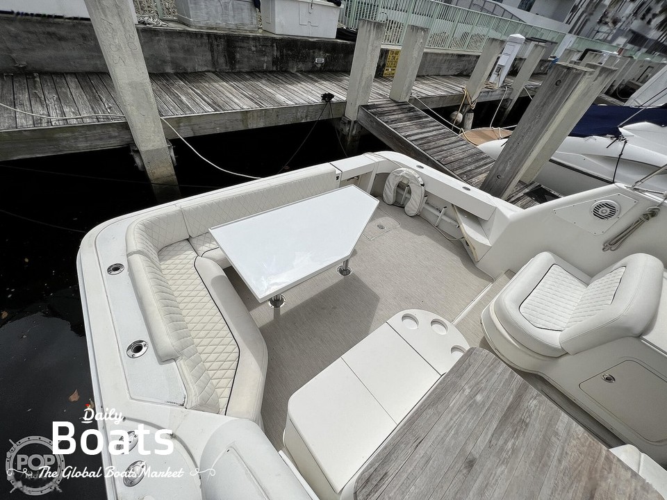 1997 Sea Ray 330 Ec for sale. View price, photos and Buy 1997 Sea Ray ...