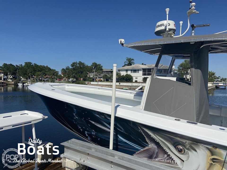 2009 Contender Boats 33 Tournament for sale. View price, photos and Buy ...